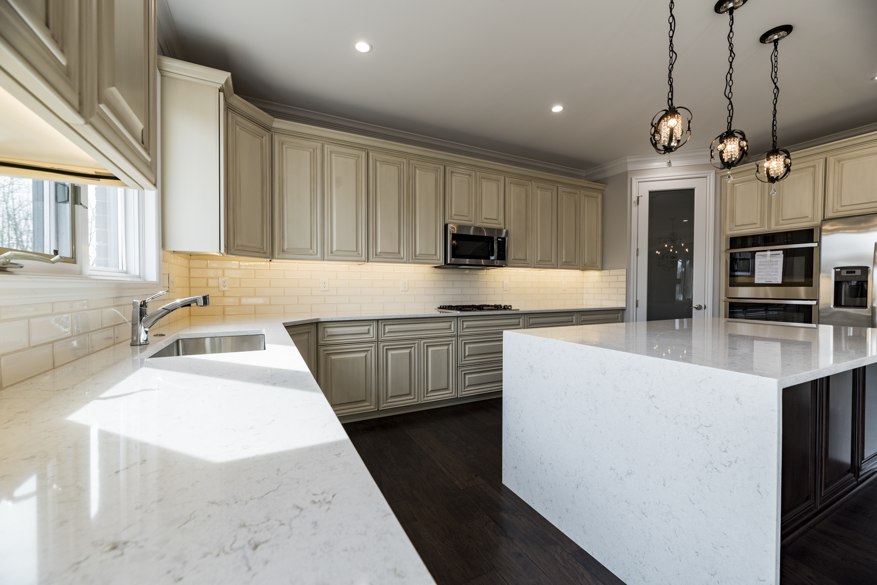 17 – THE SUSAN VOGEL TEAM, RE/MAX First