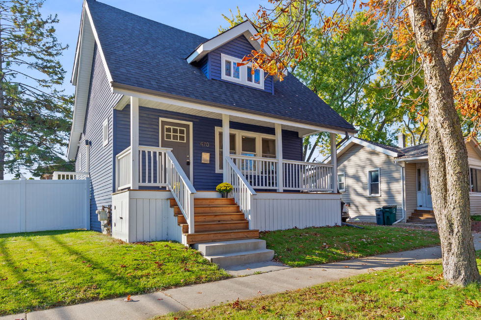THE SUSAN VOGEL TEAM, RE/MAX First – Award-Winning Realtors in SE Michigan